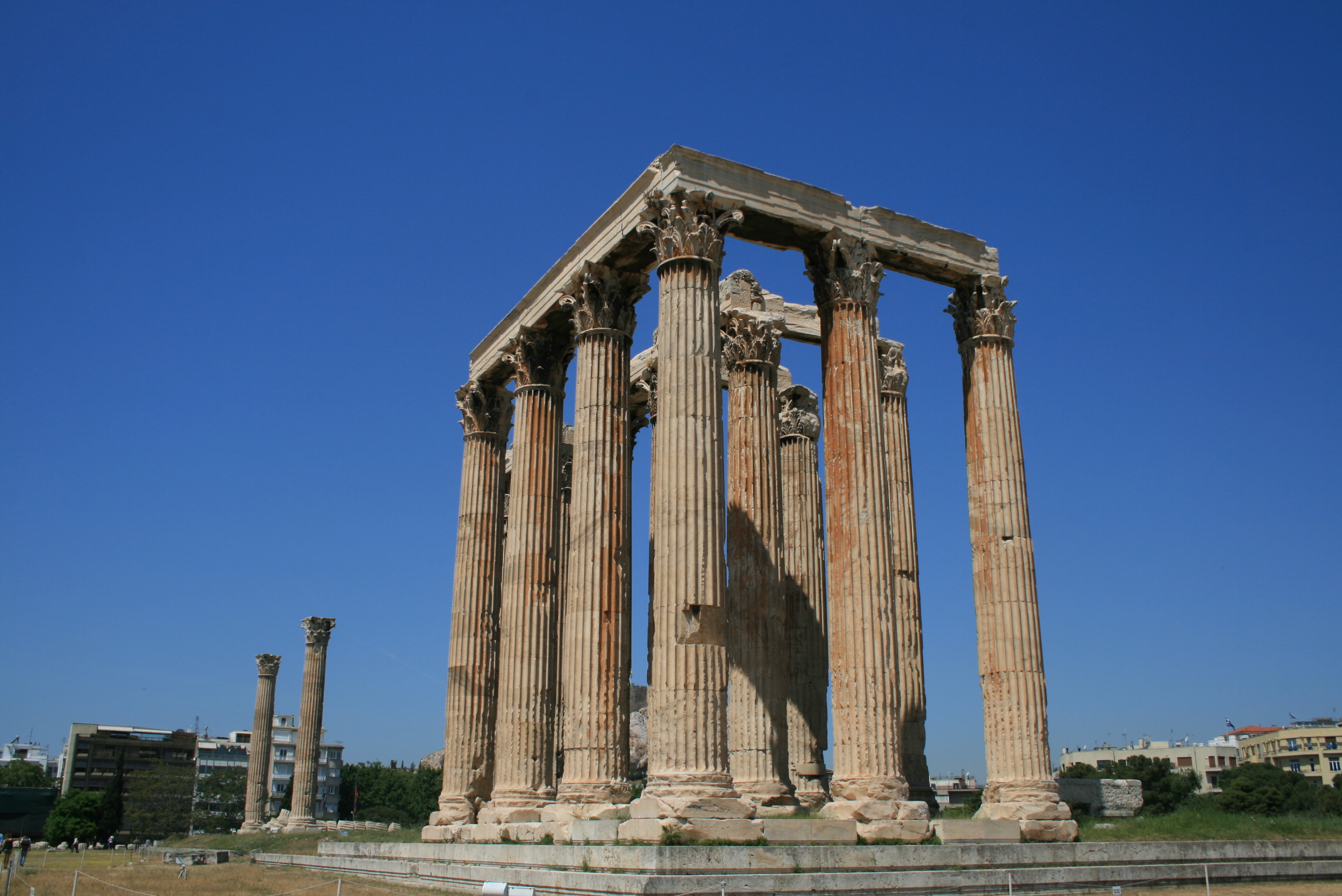 The ISA JournalBest Greek Weekend Getaways